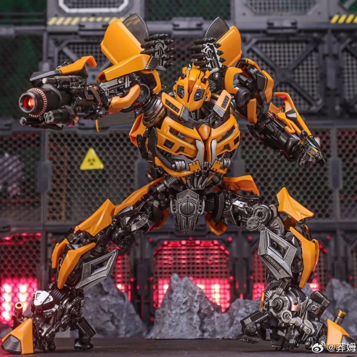 Jual Cyberera CE-04 Bumble bee Dark of the Moon Bumblebee King Bee ...