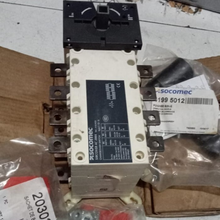 Jual OHM SAKLAR / COS SOCOMEC SIRCOVER 4P 200A CHANGE OVER SWITCH 4P 200A | Shopee Indonesia