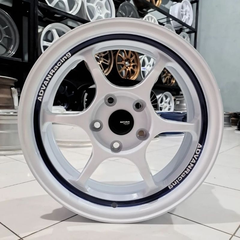 Jual velg mobil r16 ADVAN RG1 PCD 5X114,3 velg racing mobil ring 16 Ertiga xl7 Terios Rush ...