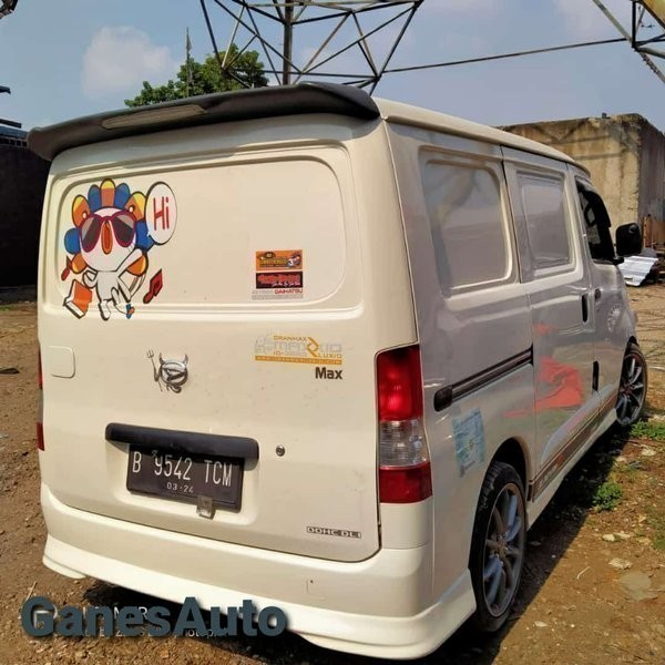 Jual bodykit granmax blinvan custom .o, GRADE A body kit | Shopee Indonesia