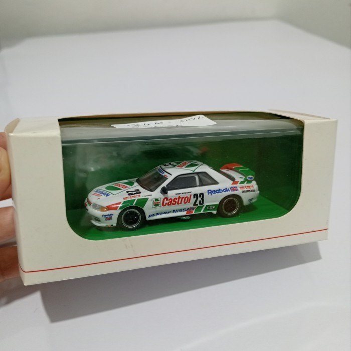 Jual Tarmac Castrol Skyline GT-R-(R32) Macau GP Winner-,T64K-001-90MGP ...