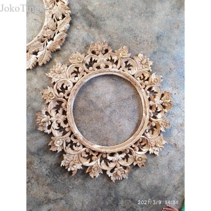 Jual Jual frame cermin ukir kayu jati non finishing Limited murah ...