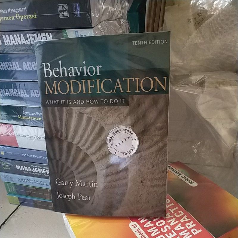 Jual Buku Behavior Modification 10th Tenth Edition by Garry Martin | Shopee Indonesia