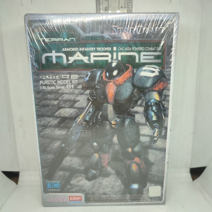 Jual Model Kit Starcraft 1 : 30 Terran Marine Armored infantry Academy ...