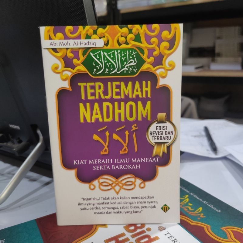 Jual Terjemah Nadhom Alala | Kiat Meraih Ilmu Manfaat serta Barokah COD | Shopee Indonesia