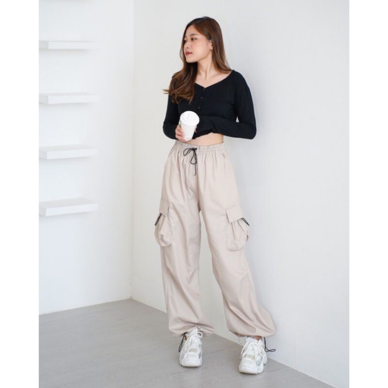Jual Kiya Cargo - Celana Cargo Pants Wanita Highwaist Loose Korean Style Jumbo - Celana Kulot ...