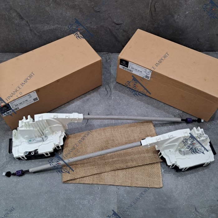Jual Door Lock Depan Mercedes Benz W204 W207 W212 W218 Original ...
