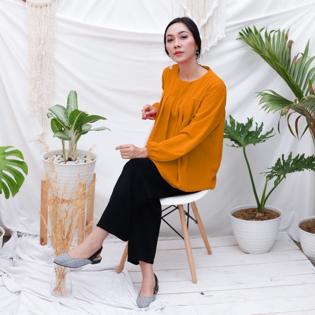 Jual CUCI GUDANG!! BLOUSE AYRA TOP KUNING MUSTARD ATASAN WANITA ...