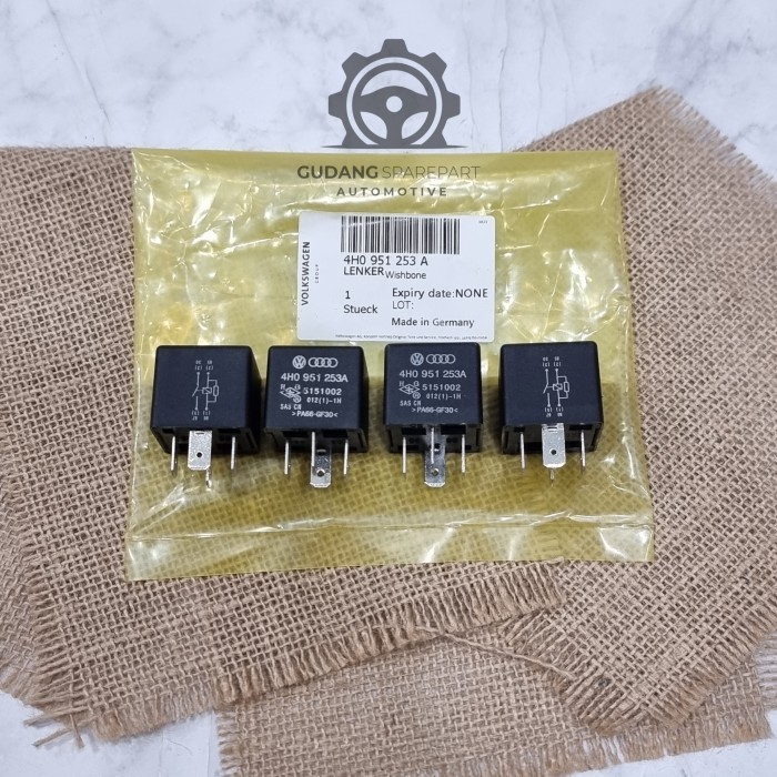 Jual RELAY VW AUDI RELAY KAKI 4 VOLKSWAGEN AUDI 4H0951253A ORIGINAL ...