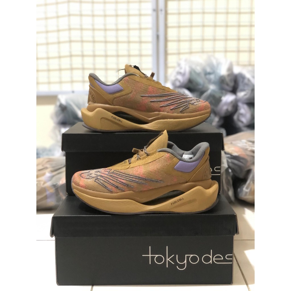 Jual Running Shoes Unisex - Fuelcell C1 Stone Island X Tokyo, bisa COD ...