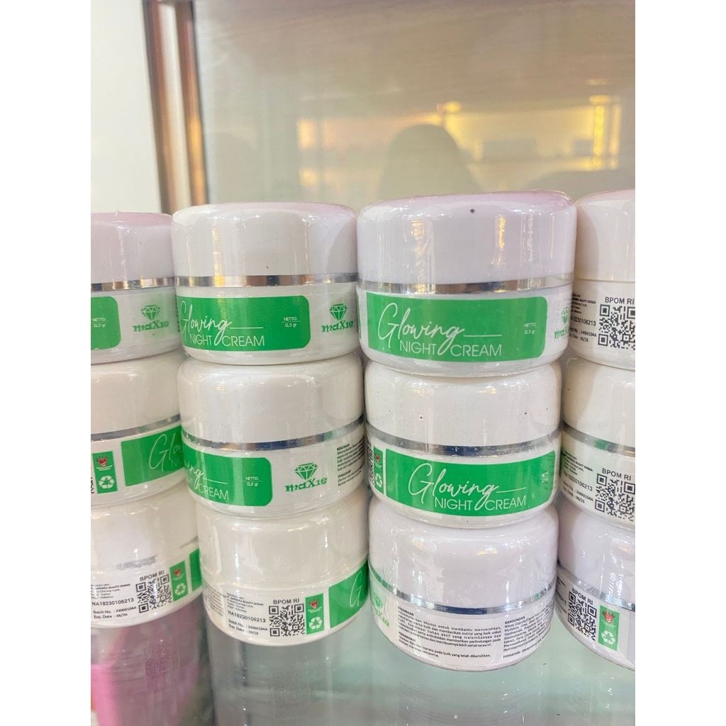 Jual MAXIE VIRAL-cream flek maxie/ cream malam maxie | Shopee Indonesia