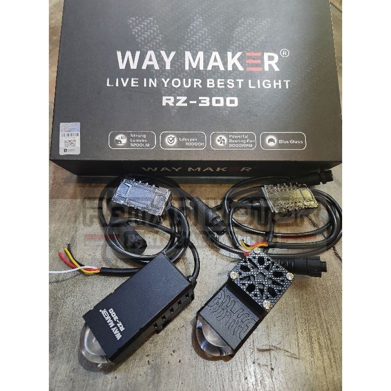 Jual MINI PROJIE UPS WAY MAKER RZ-300 SUPER LED BLUE LENS WAYMAKER ...