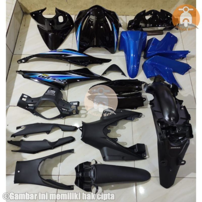 Jual Full Body revo absolute HITAM 2011-2013 / Fullset body halus dan ...
