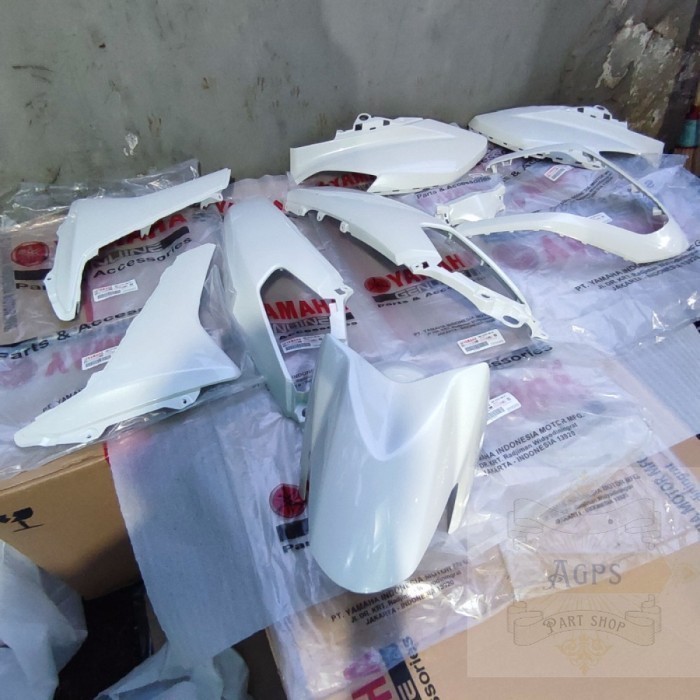 Jual FULL SET BODY HALUS NMAX N MAX OLD 2016-2019 PUTIH ORIGINAL YAMAHA ...