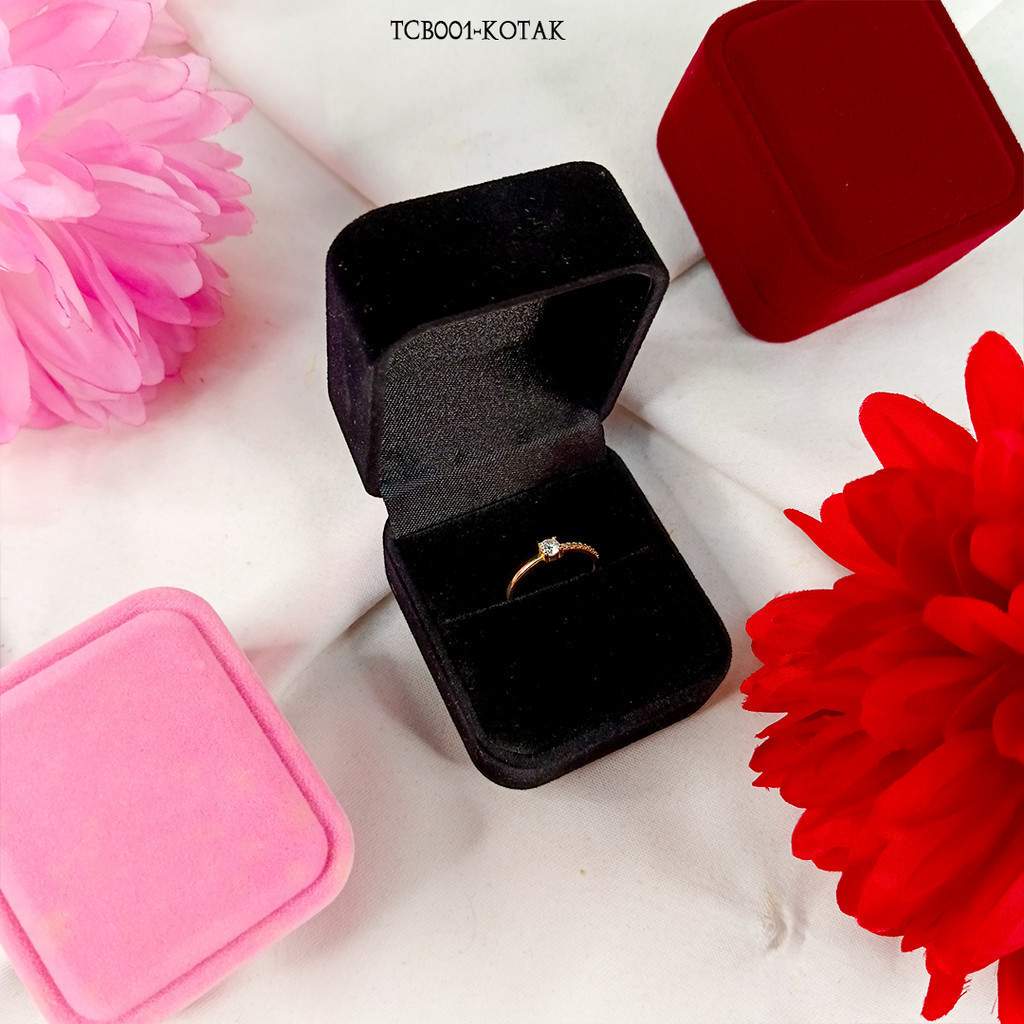 Jual Ring Box Seserahan Wedding Tunangan Bludru Kotak TCB001 | Shopee ...