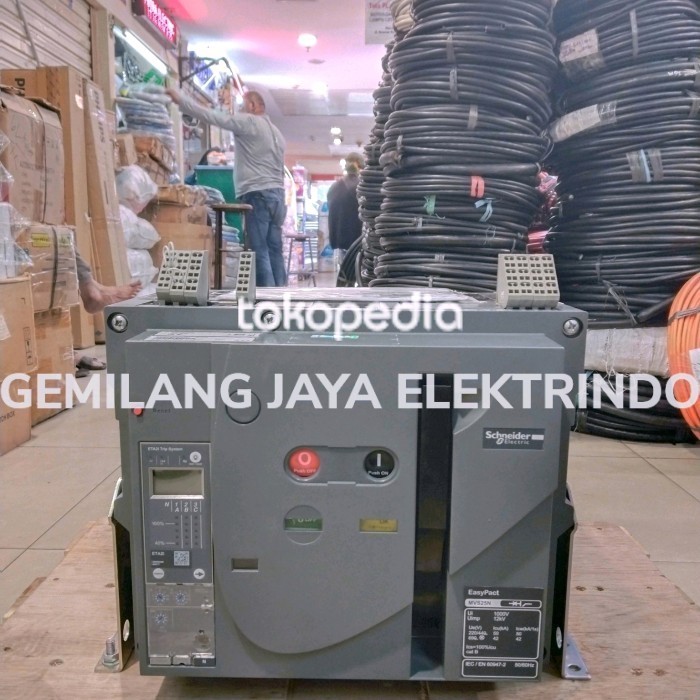 Jual ACB SCHNEIDER MVS 3P 3200A 50KA MVS32N MVS32N3MF2A MANUAL ORIGINAL NEW | Shopee Indonesia