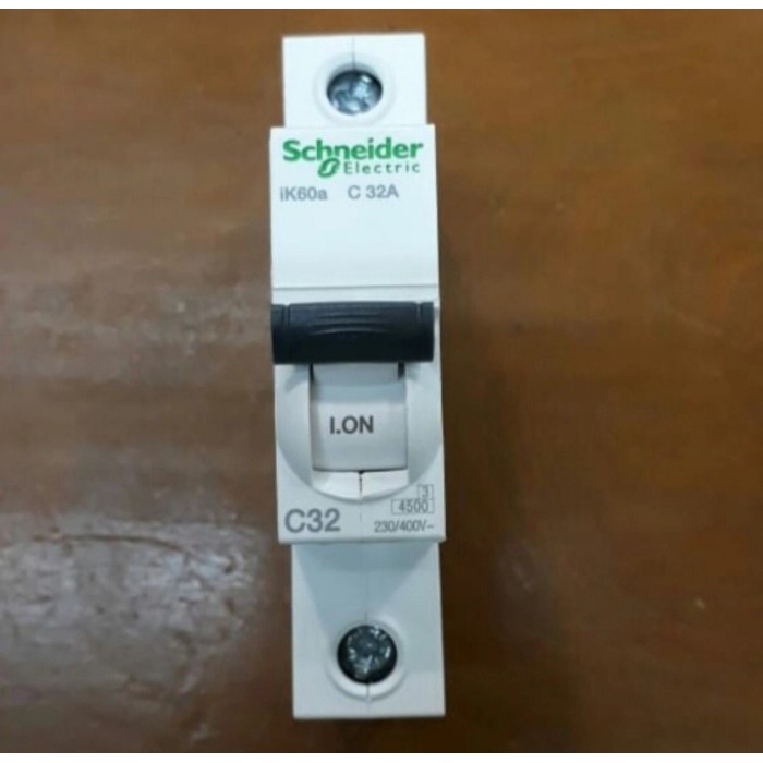 Jual MCB Schneider iK60a 1P 32A 4.5kA Acti9 A9K14132 | Shopee Indonesia