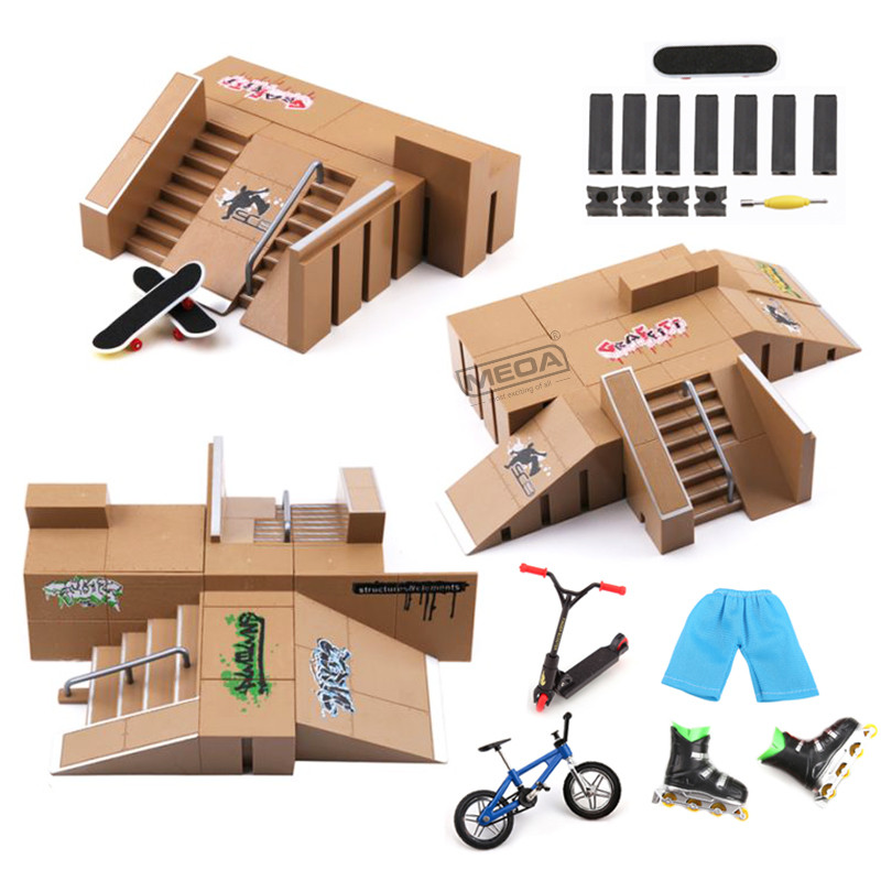 Jual Finger Skateboard Skatepark DIY Mini Park Ramp for Tech Practice ...