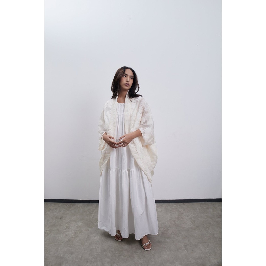 Jual PAFON Nara Outer - Ivory | Shopee Indonesia