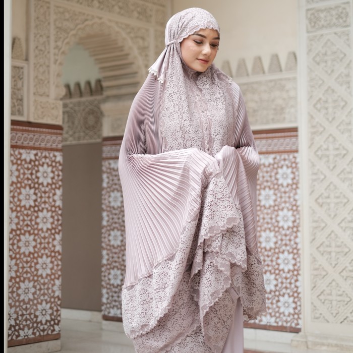 Jual promosi toko Mukena Pleats Almafa Premium Silk - Almahyra Series ...