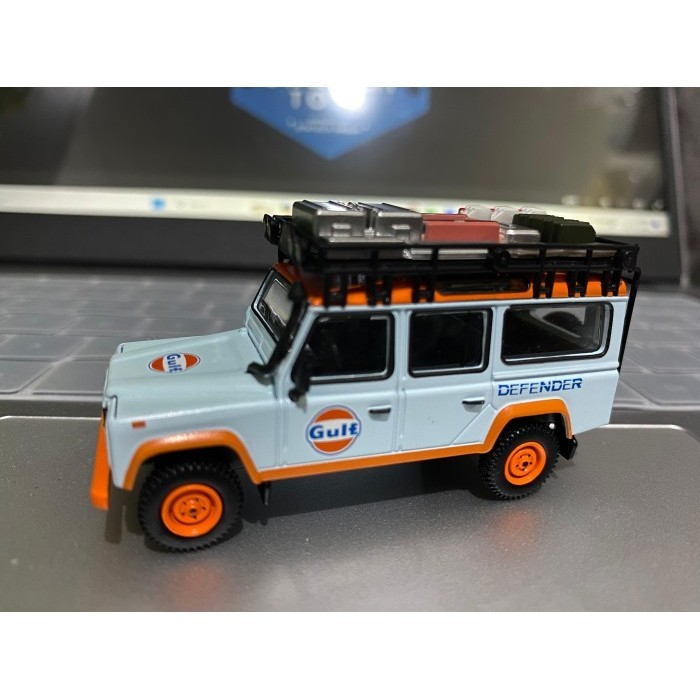 Jual Mini GT Land Rover Defender 110 Gulf Loose | Shopee Indonesia