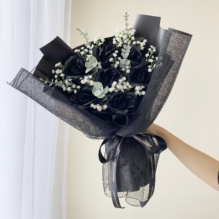Jual Echiiglo black rose w baby breath bouquet buket bunga mawar hitam ...