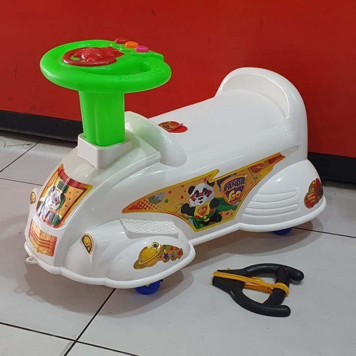 Jual Becak mainan anak SNI beroda plus tali untuk tarik | Shopee Indonesia