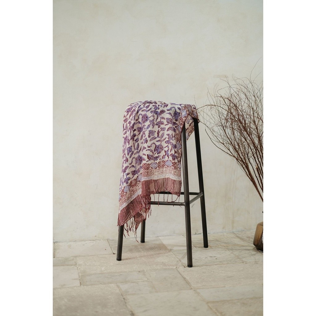 Jual BATIK RATU - Syal Batik Sutra Purple 03 | Shopee Indonesia