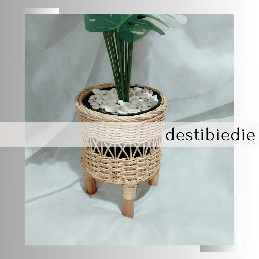 Jual POT VAS BUNGA ROTAN ALAMI / STANDING POT DEKORASI HALAMAN TERAS ...