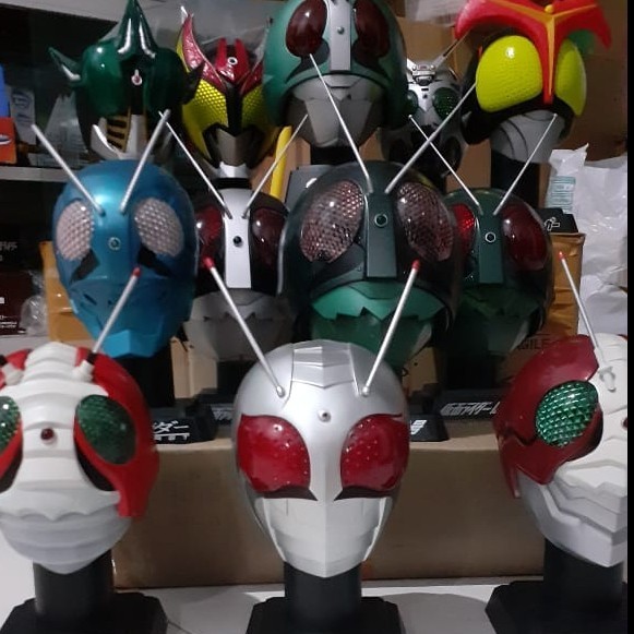 Jual Mercier Ichiban Kuji Kamen Rider Series - Rider Mask Display ...