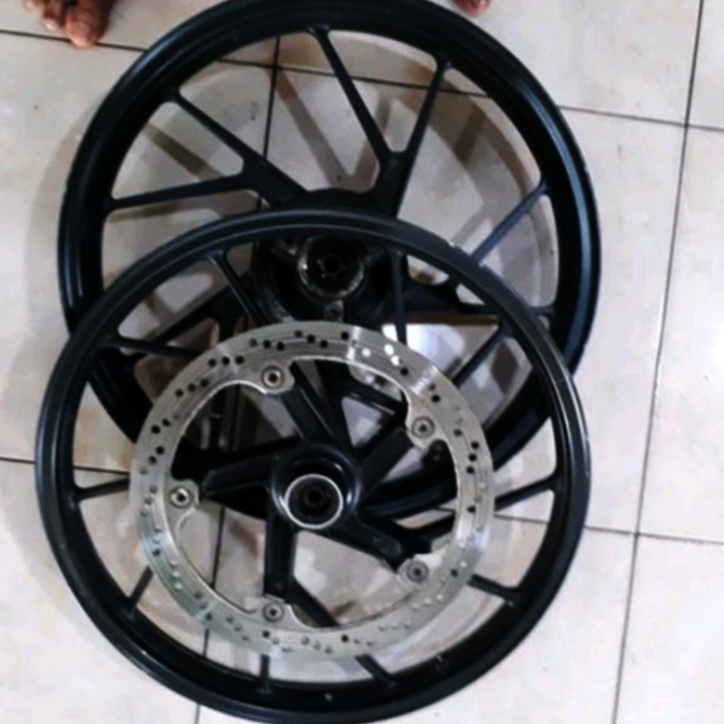 Jual Velg Roda Resing Racing Satria Fu 150 Karbu ORIGINAL Depan ...