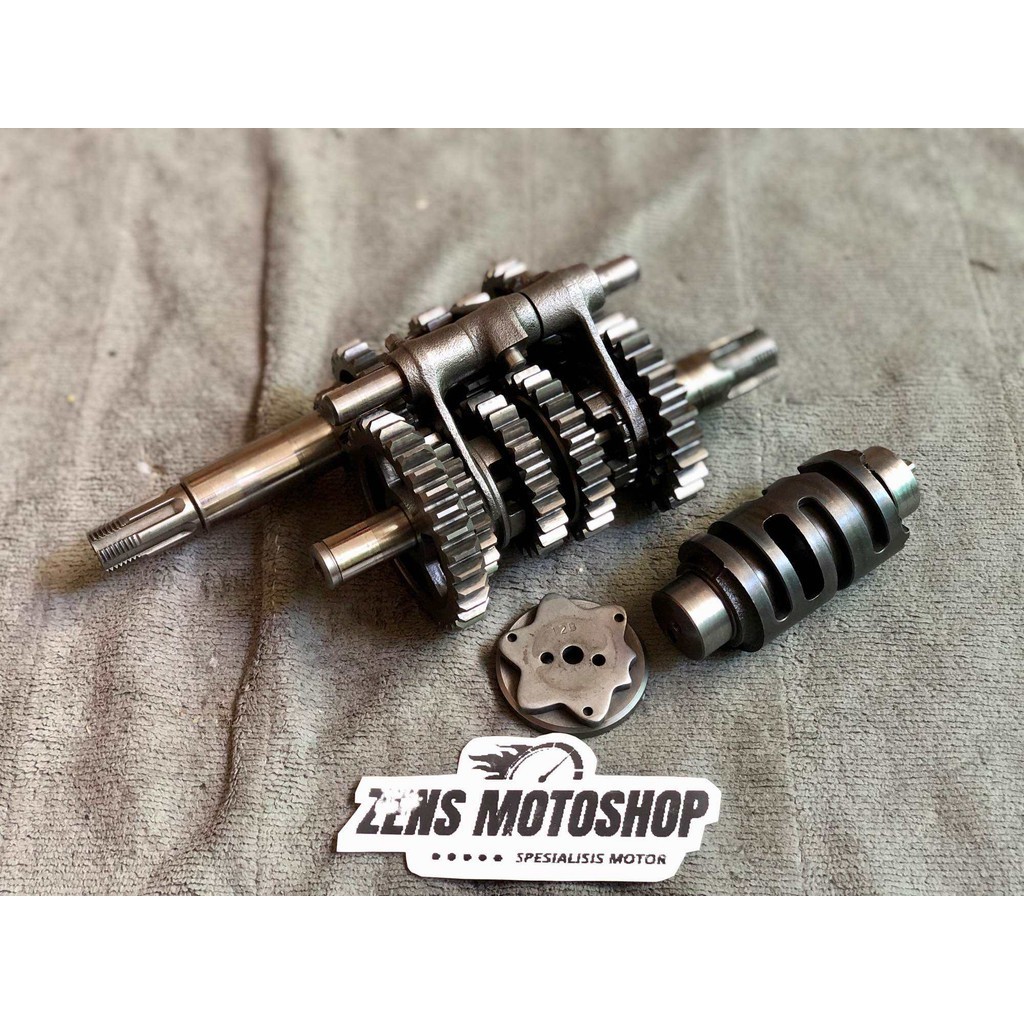 Jual Gearbox Rasio Transmisi Set Suzuki RG RGR Original Copotan ...