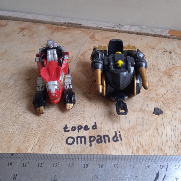 Jual Toys 2 pcs diecast power rangers vehicles dino thunder | Shopee ...