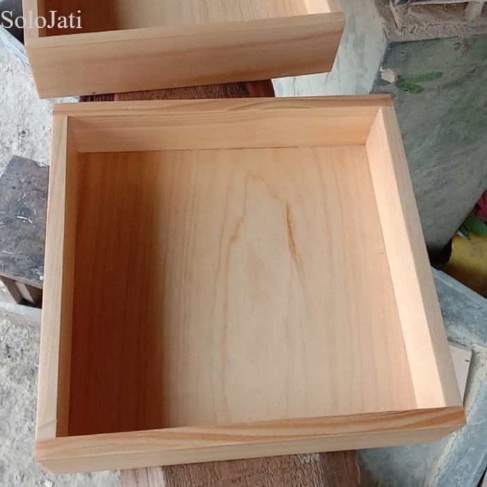 Jual Baki Kayu / Tray Kayu / Nampan Kayu 20 x 20 x 5 cm murah | Shopee ...