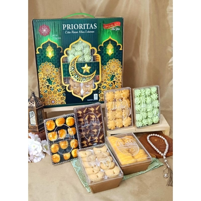 Jual Laris manis Prioritas - kuker Favorite - Favorite cookies - parcel ...