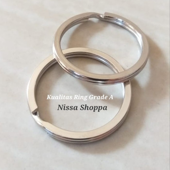 Jual Ring gepeng tanpa rantai diameter 3cm ring accesories gantungan ...