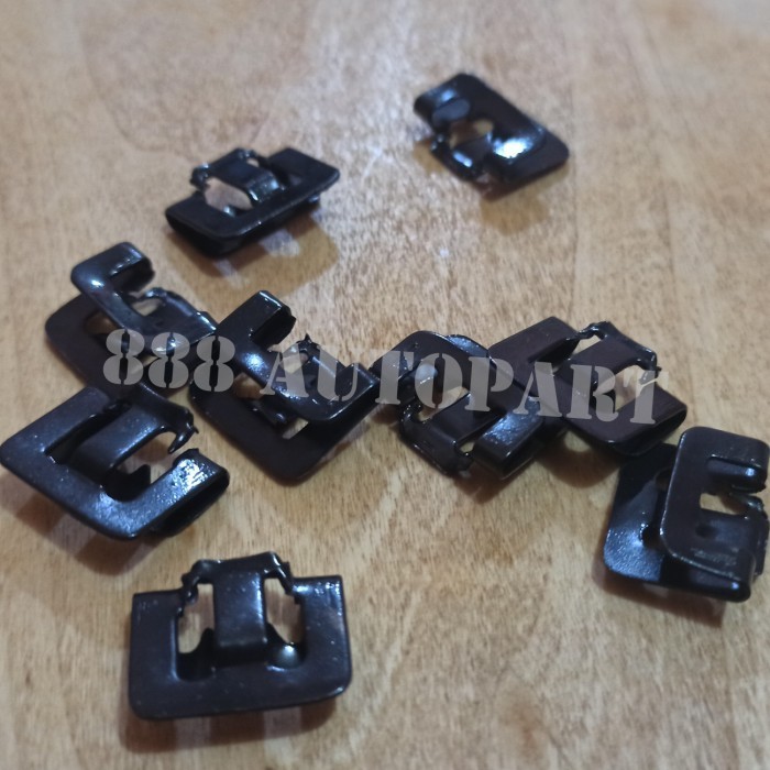 Jual Klip kancing Pelipit Kaca Luar Universal Besi | Shopee Indonesia