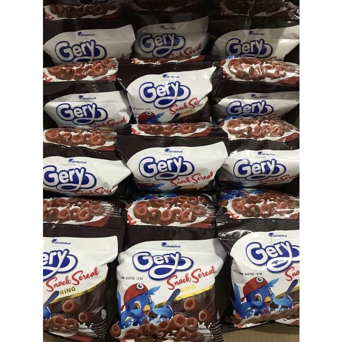 Jual Gery Snack Sereal Ring Coklat (1 renceng isi 10 bks) | Shopee ...