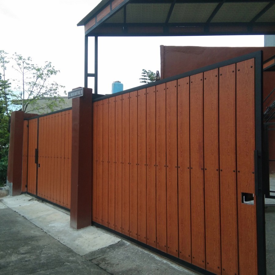 Jual pagar grc motif kayu,pagar besi holo listplank jakarta | Shopee ...