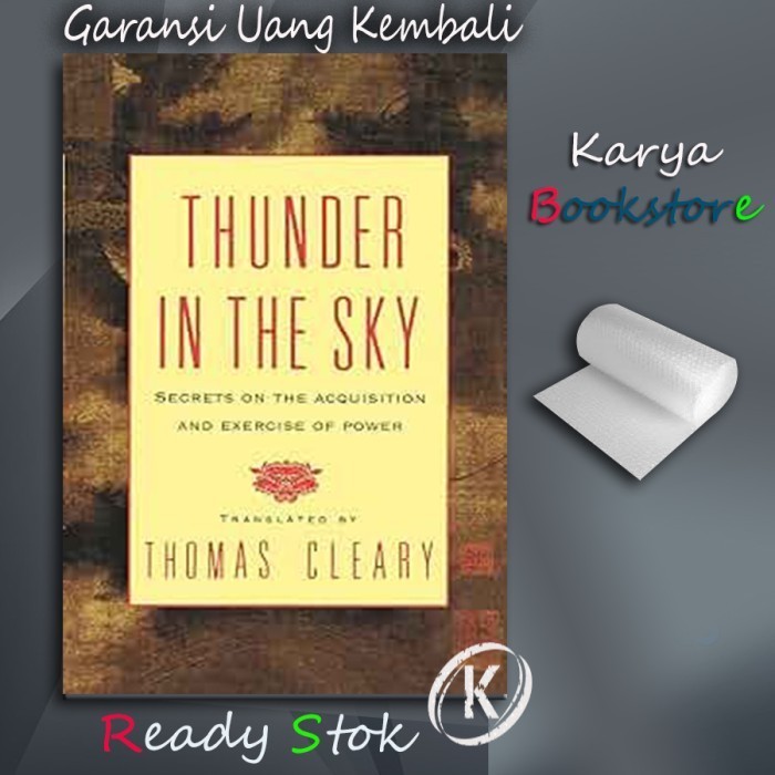 Jual Buku Thunder In The Sky by Thomas Cleary | Shopee Indonesia