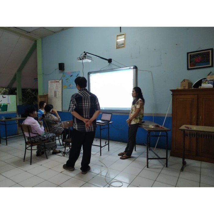 Jual Grosir IQ Board IR Interactive Whiteboard | Shopee Indonesia