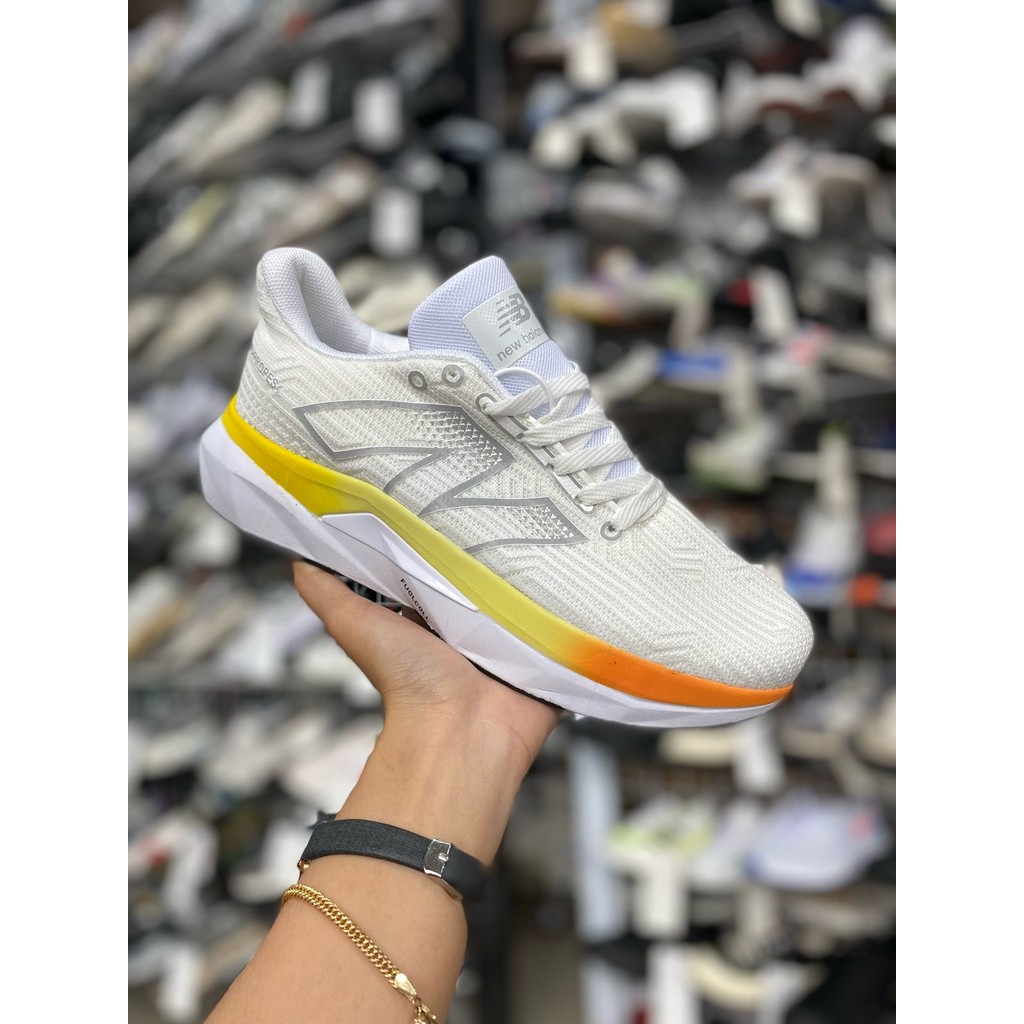 Jual Sneakers NB - NB Propel V5 Unisex, bisa bayar di tempat ukuran 40 ...