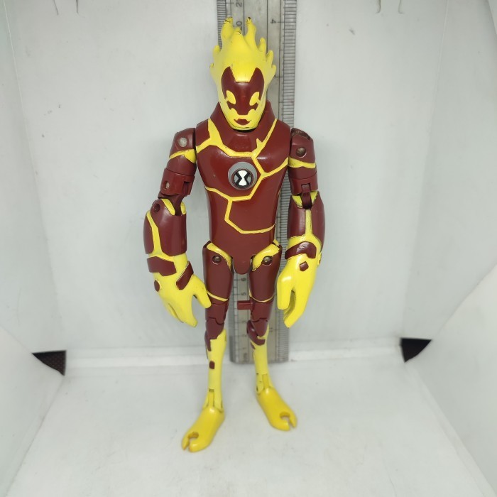 Jual Figure Bandai 8" Ben 10 Heatblast Metamorfigure Alien Transform ...