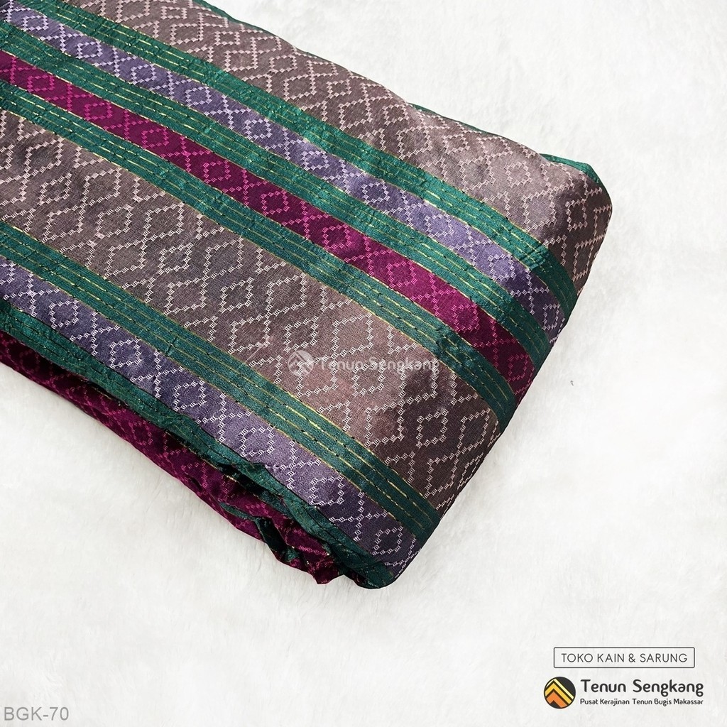 Jual Kain Tenun Baltong Kristal Dobby Bervariasi Benang Emas Sutra ...