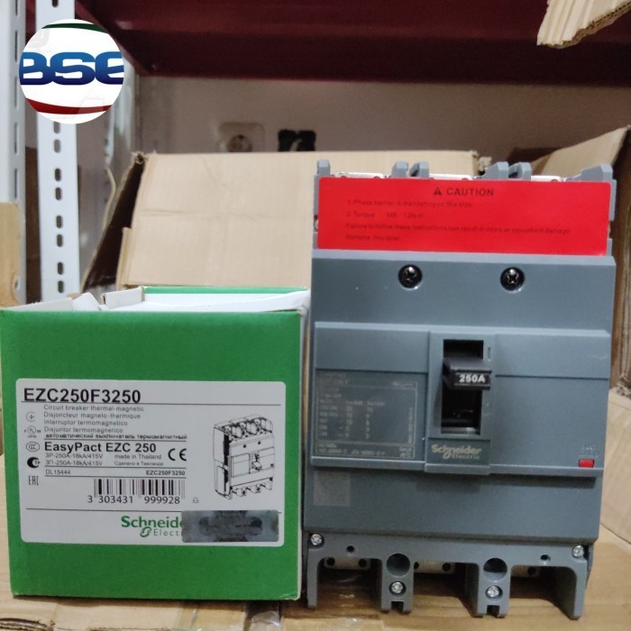 Jual MCCB NFB Breaker EZC250F EZC 250 F 250A 3P Schneider | Shopee Indonesia