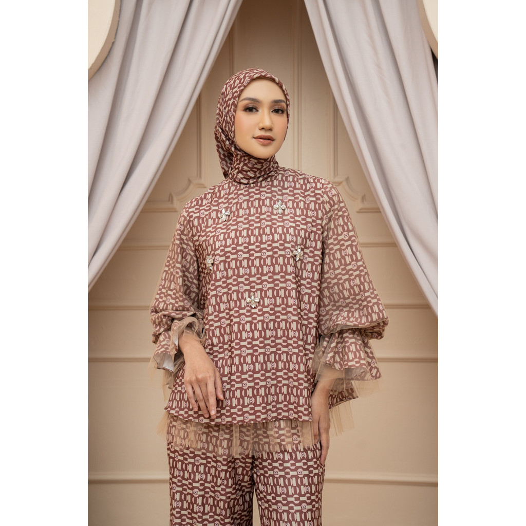 Jual Klamby - Sentani Blouse Matoa | Shopee Indonesia