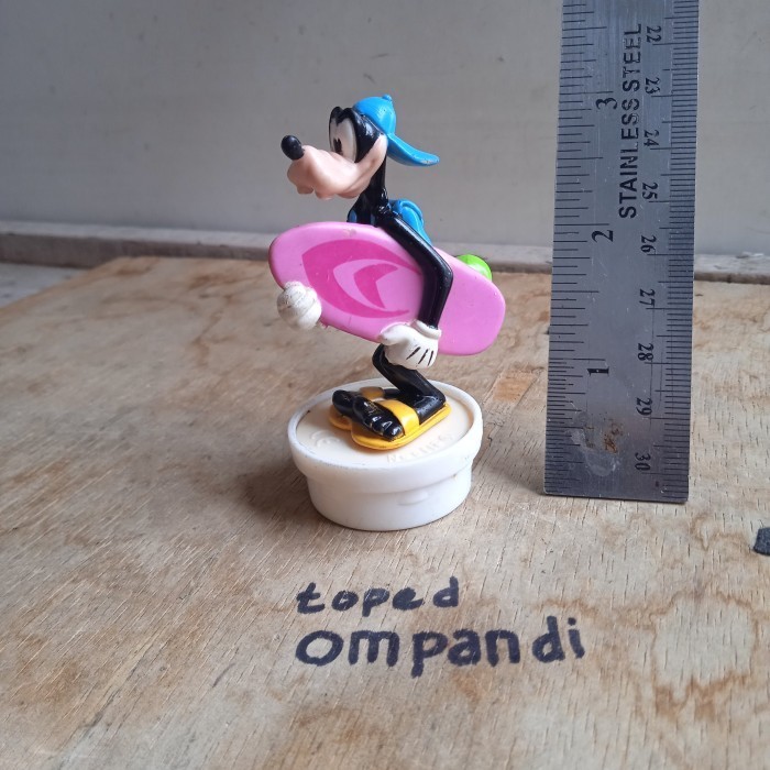 Jual Toys figure goofy surfing disney | Shopee Indonesia