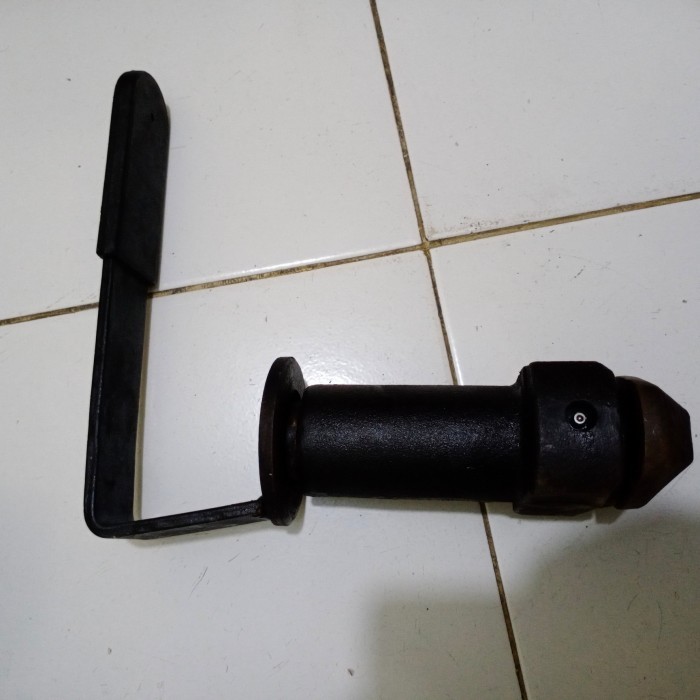 Jual LOCK KONTAINER TWIST LOCK KUNCIAN KONTAINER BUNTUT TRAILER JANTUNG ...