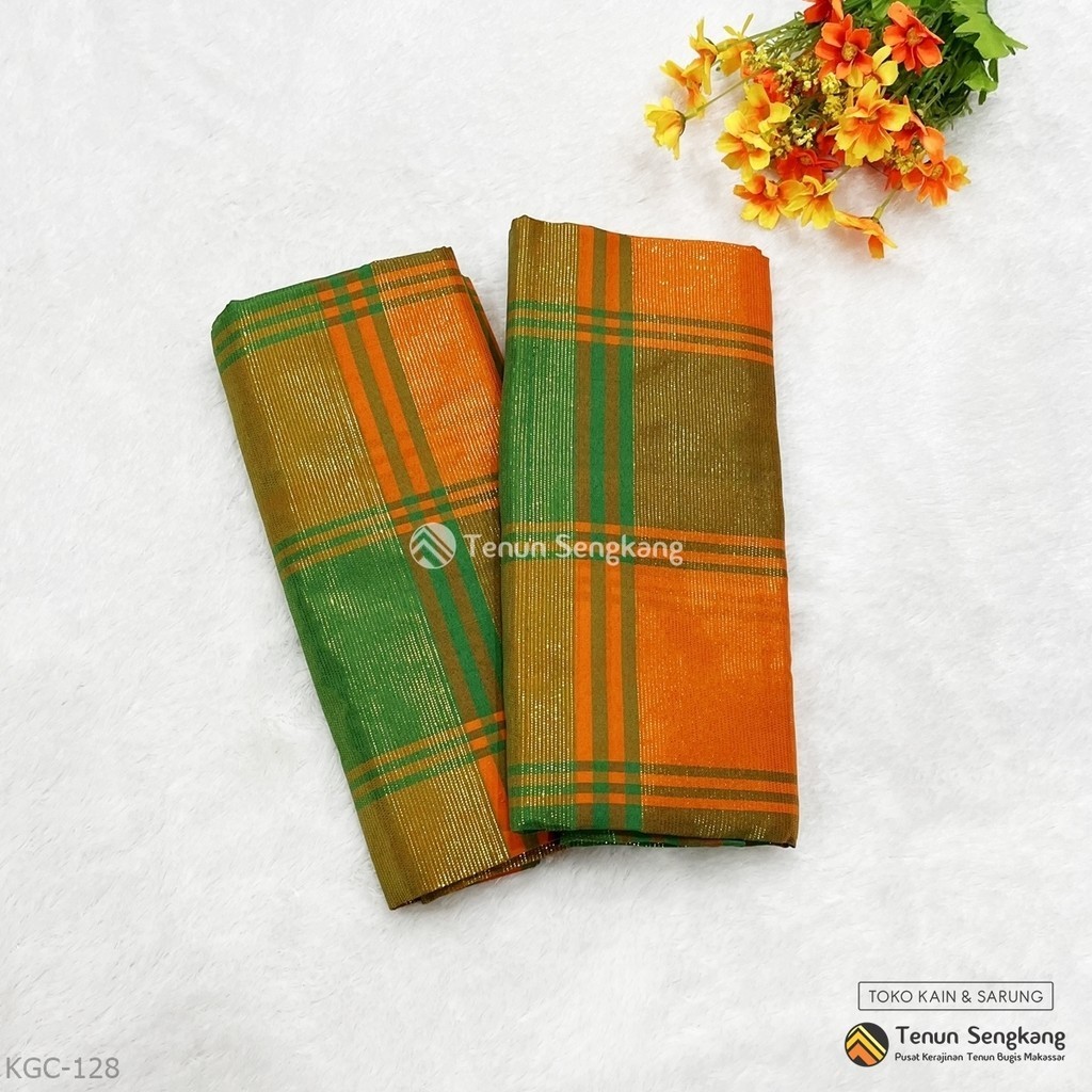 Jual Sarung Bugis Makassar Kotak Genggang Jingga Hijau - Tenun Sengkang ...
