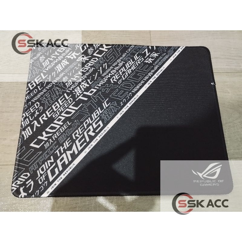 Jual Mousepad Gaming Asus Rog 30x35 cm - Alas Mouse Pad Jahit Pinggir ...